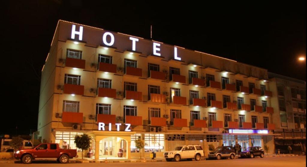 Hotel Roma Ritz Huambo – LNL – Where to Dine, Drink & Stay in Angola