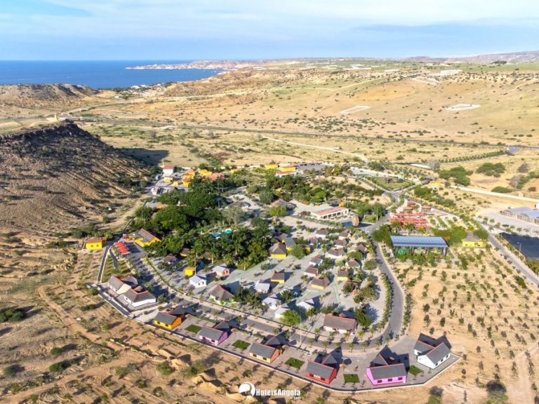 CV Lodge & Spa – LNL – Where to Dine, Drink & Stay in Angola