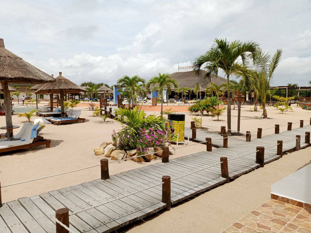 Flamingo Bay Resort – LNL – Where to Dine, Drink & Stay in Angola