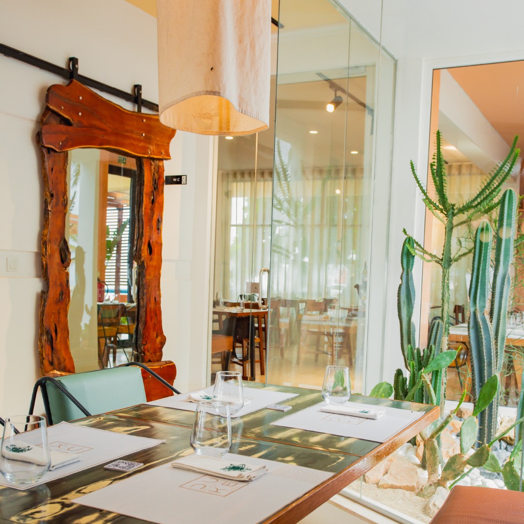 Flor do Duke – LNL – Where to Dine, Drink & Stay in Angola