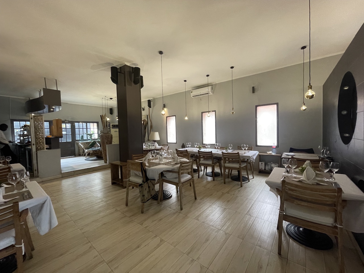 Restaurante Embaixador – LNL – Where to Dine, Drink & Stay in Angola