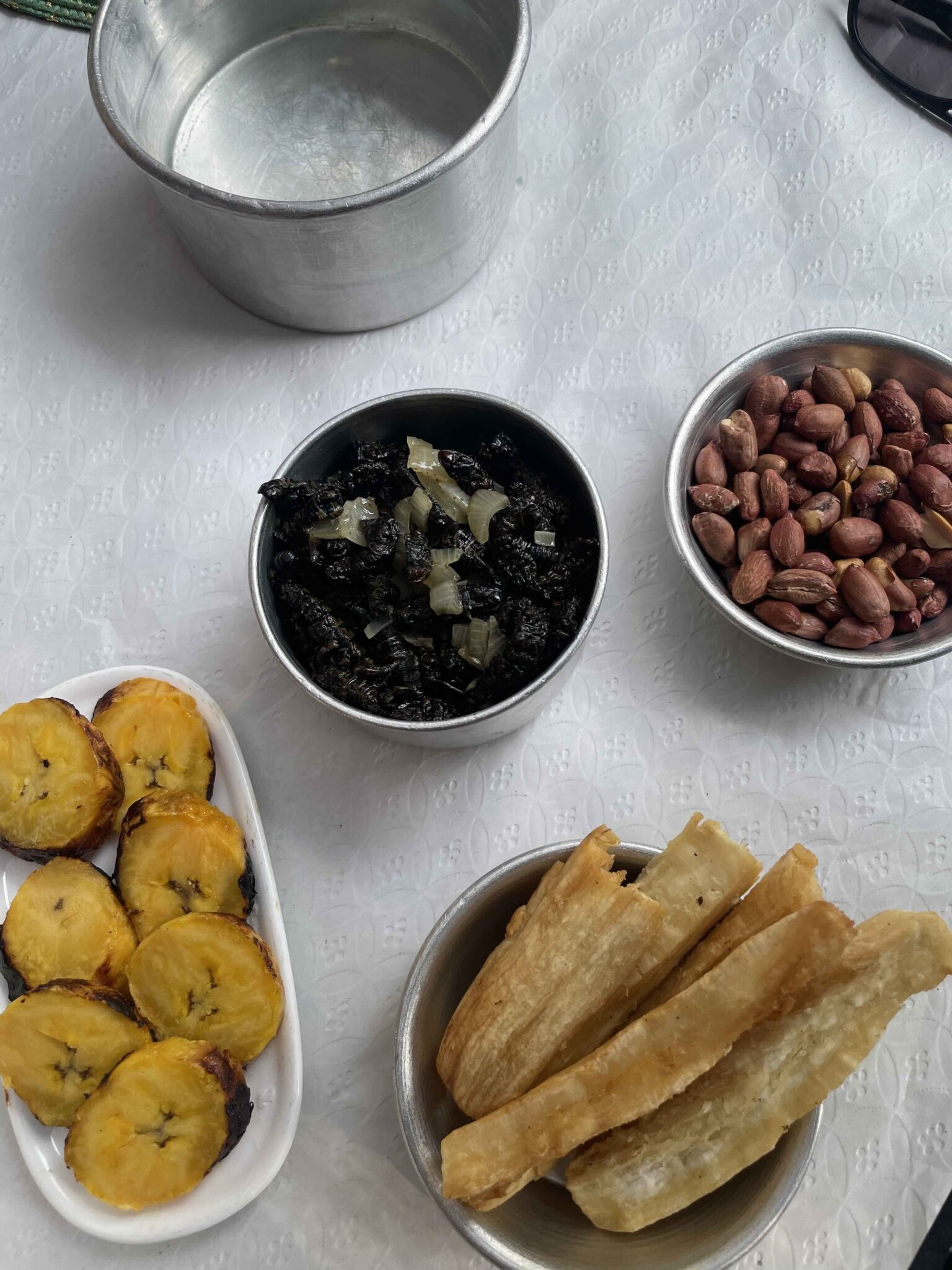 Restaurante Na Tia Lina – LNL – Where to Dine, Drink & Stay in Angola