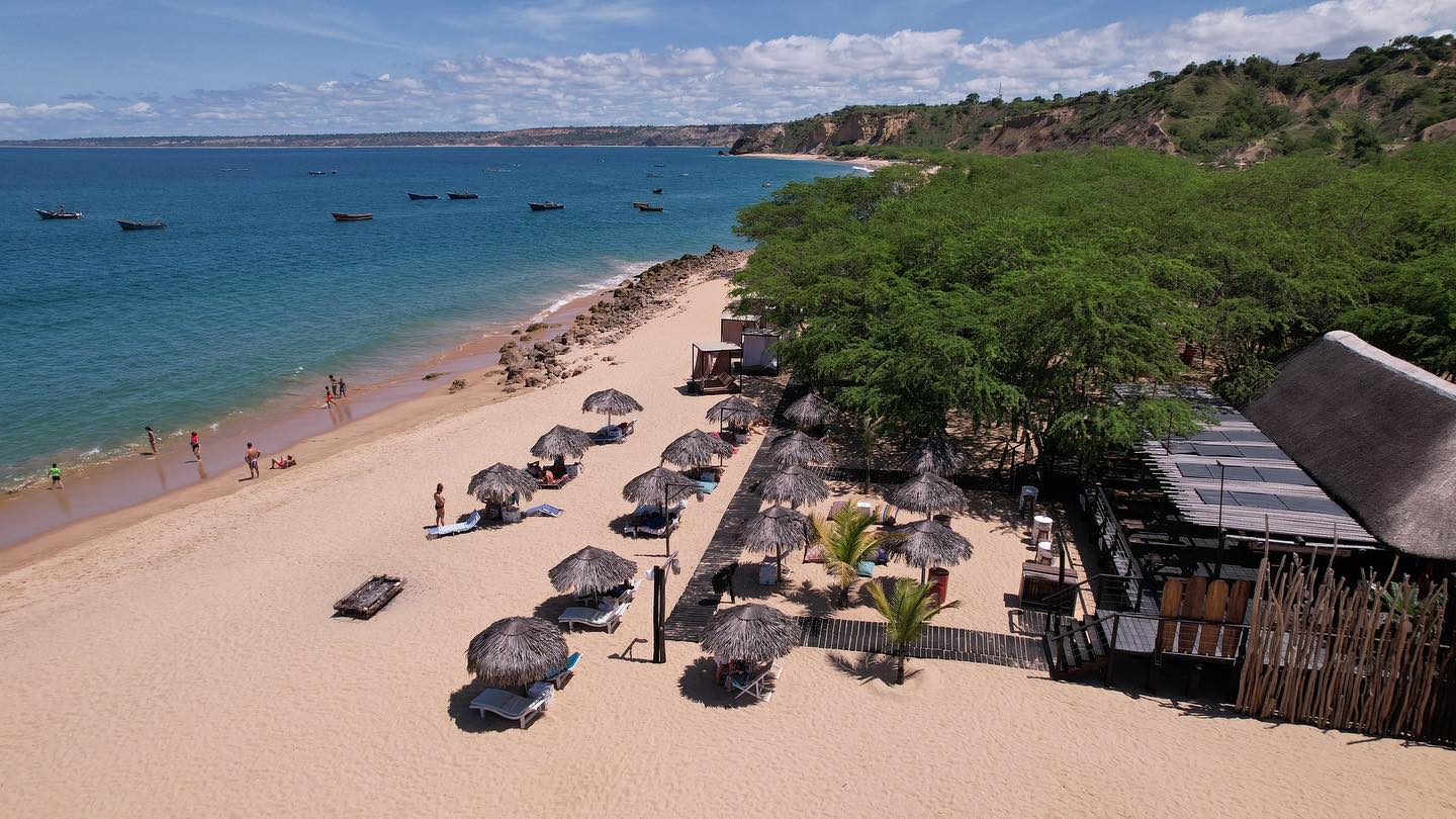 As melhores praias de Luanda – LNL – Where to Dine, Drink & Stay in Angola