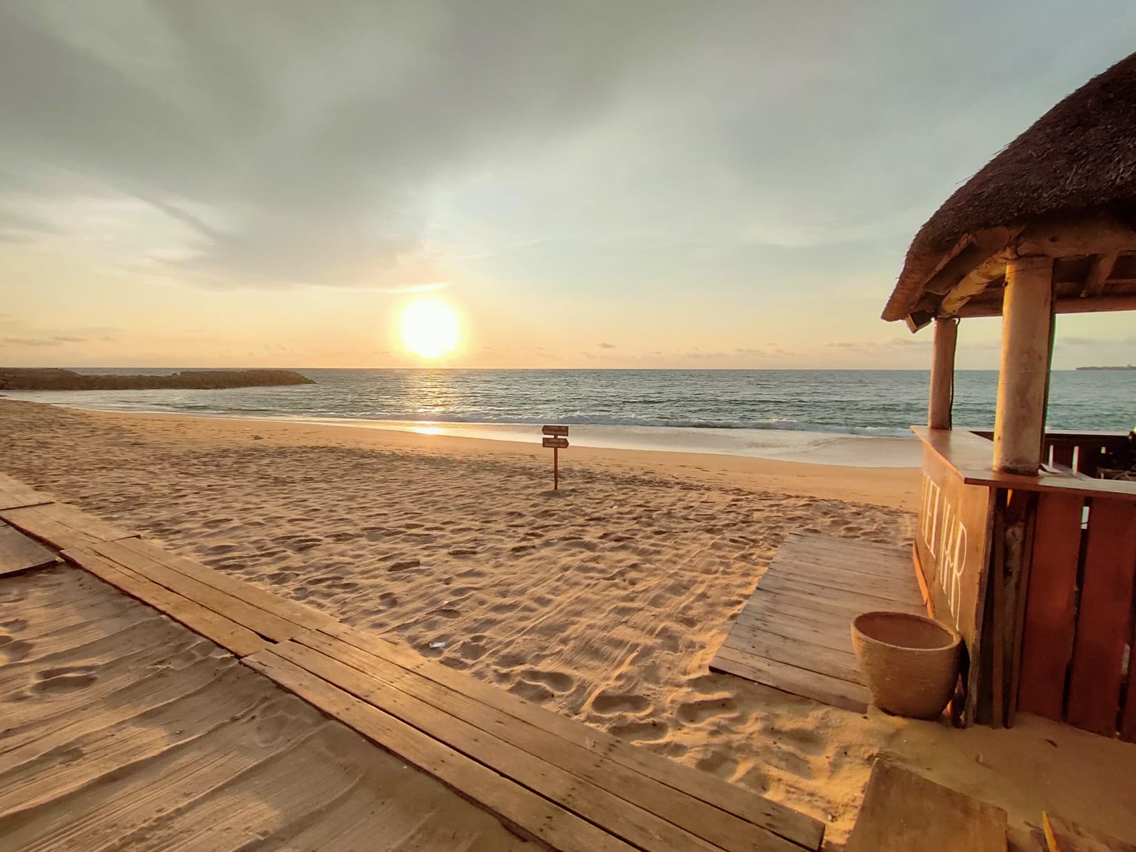 As melhores praias de Luanda – LNL – Where to Dine, Drink & Stay in Angola